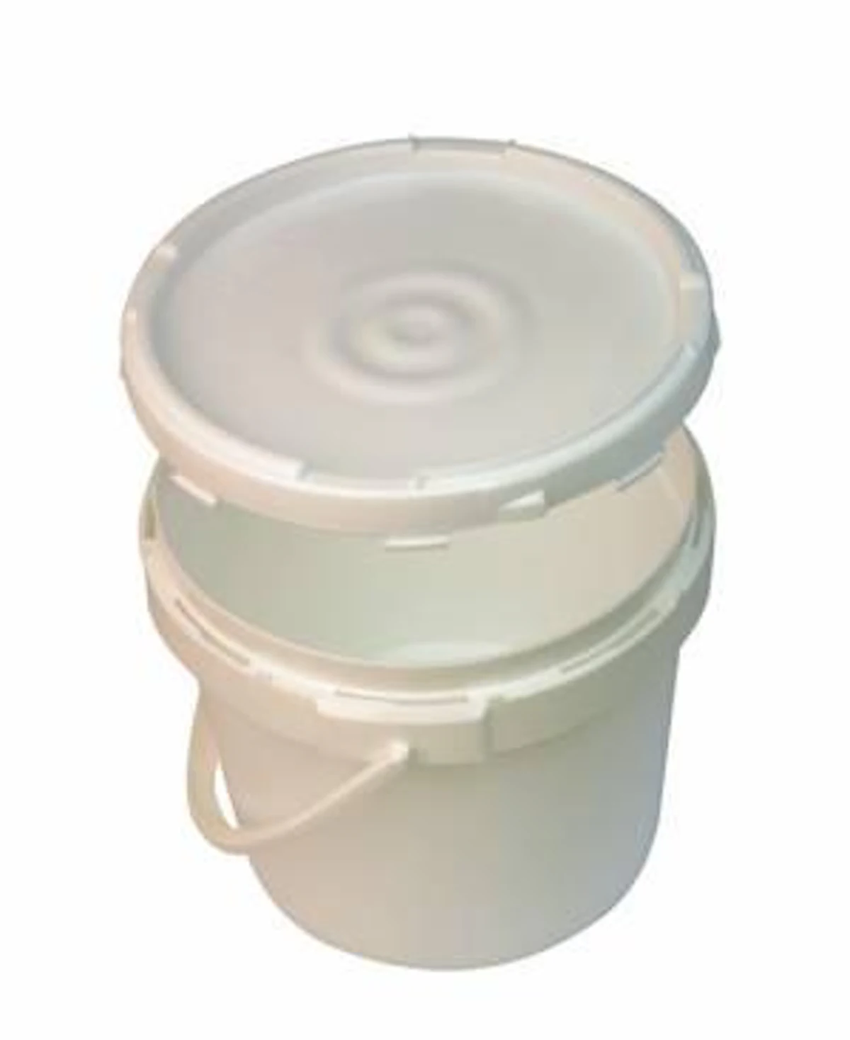 Plastican Inc. twist-and-lock pail and cover system | PetfoodIndustry