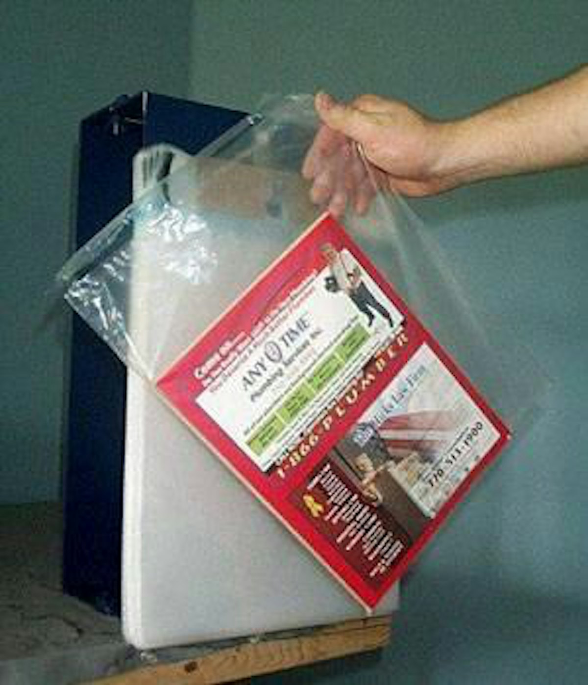 Hudson-Sharp Machine Co. Rapid Close self-seal packaging system ...