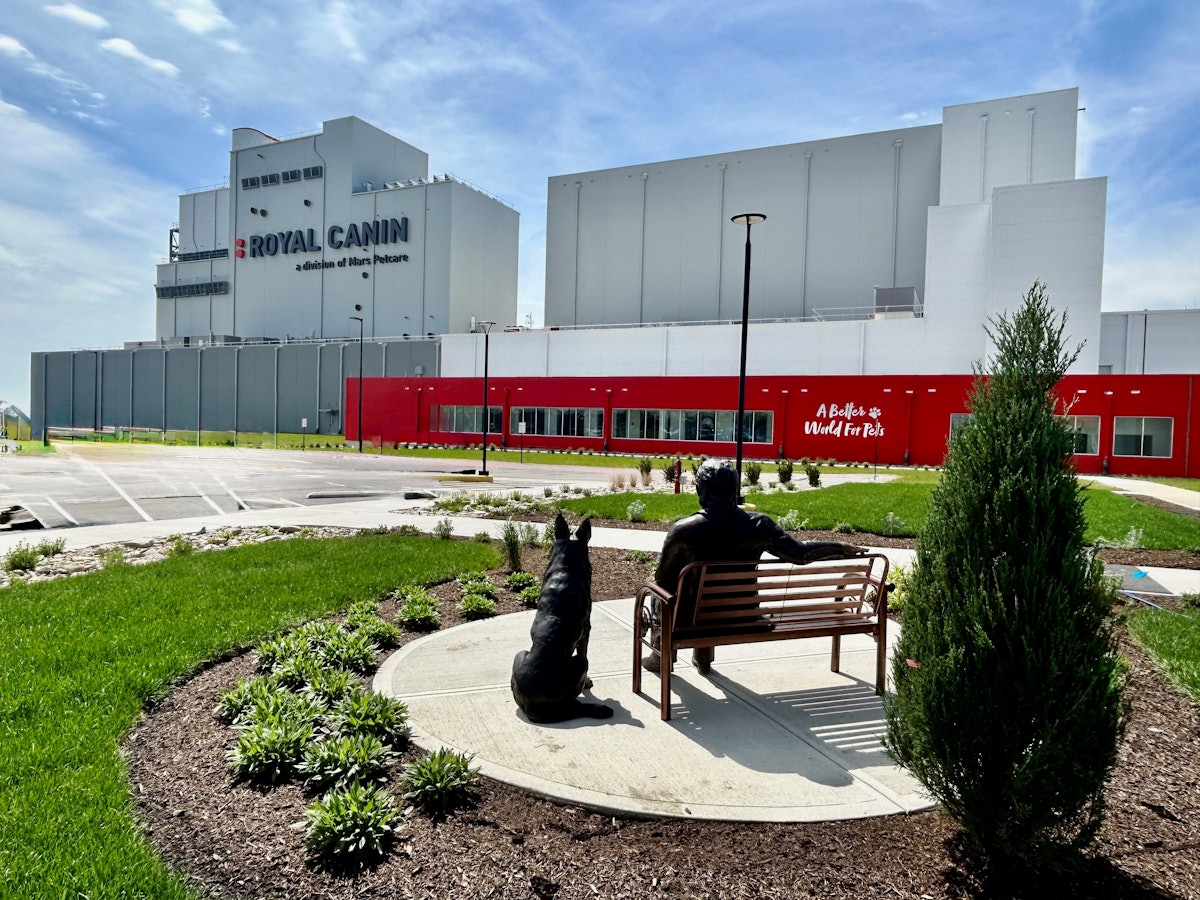Mars opens $450M Royal Canin facility in Ohio | PetfoodIndustry